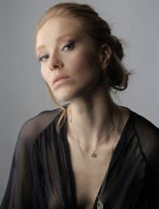 18 vs. 20 Inch Necklace | To Flatter Your Face, Body & Style