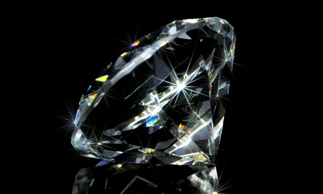 What Is a Good Clarity for a Diamond Ring? | What Counts?