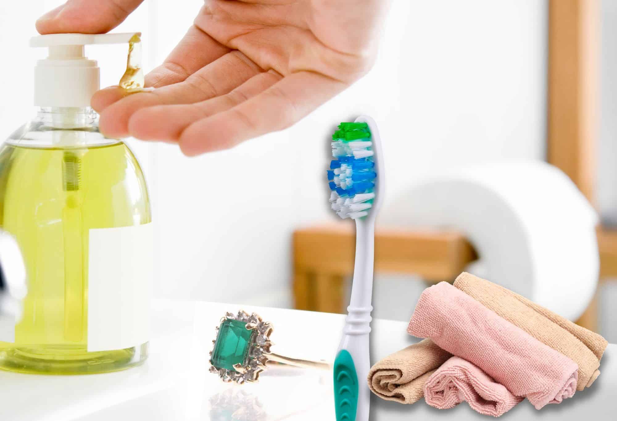 How to Clean Emerald Ring | Proven Ways to Keep the Sparkle!
