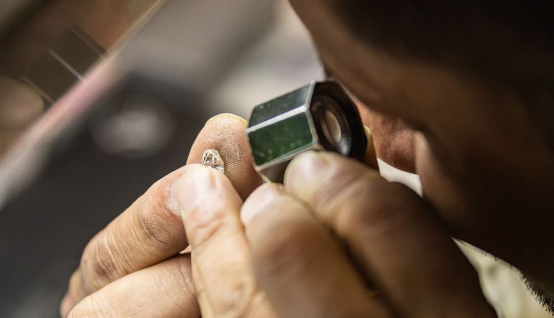 What Are Genuine Diamonds? | Guide to Natural Precious Gems